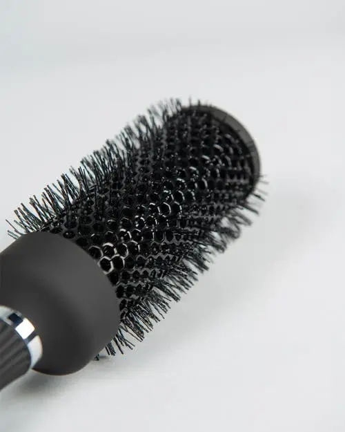 LUXURY BRANDS LLC Thermal Ceramic Brush - 1.5"
